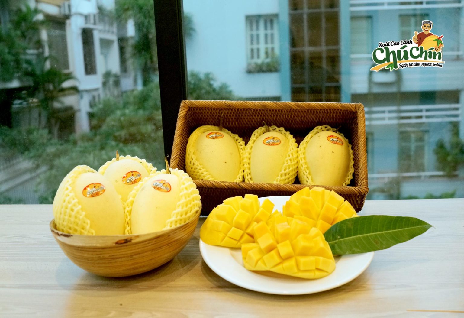 Xoài cát chu chú Chín - Bác Tôm & Farms